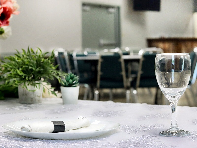 Event Venues & Catering | Divots Restaurant | Innisfail Golf Club | Alberta